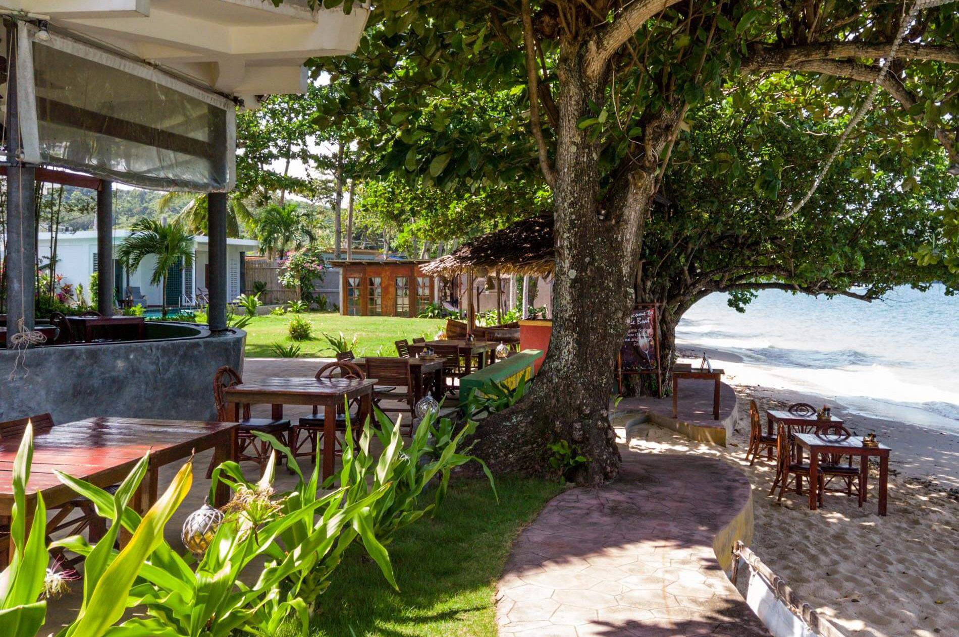 YAO YAI BEACH RESORT - the perfect place for a quiet vacation